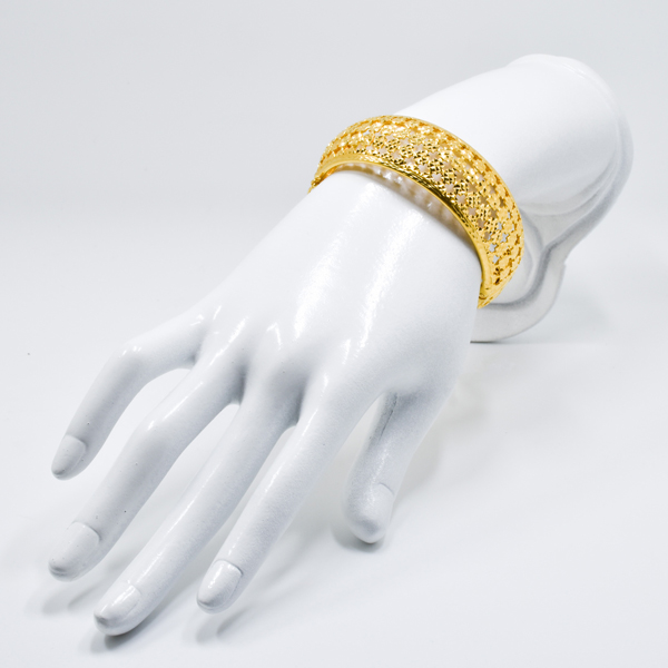 3R SQ Design Spring Bangle – Everest Jewellery Online